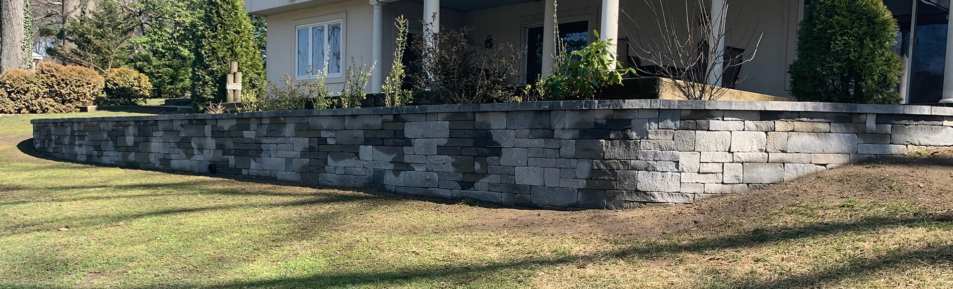 Lake Shore Retaining Wall Designs