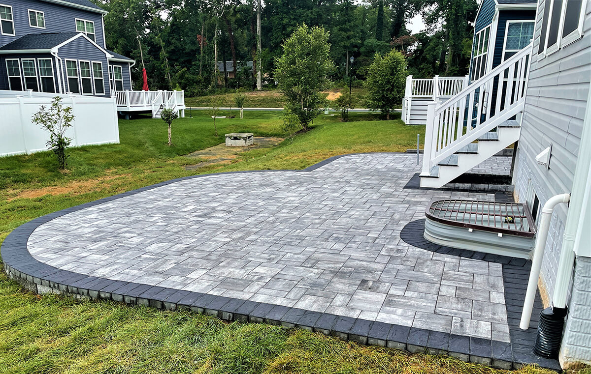 Millersville Curved Paver Patio - Three Little Birds Outdoor Living